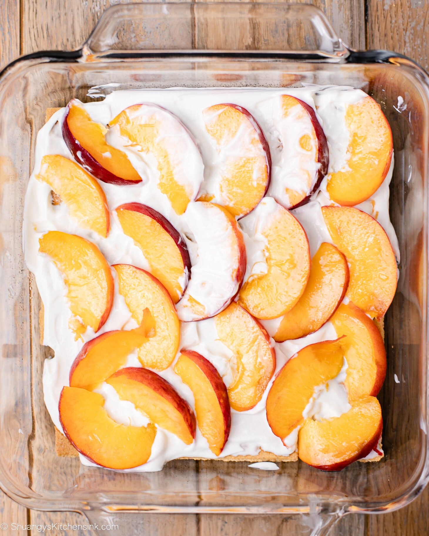 No Bake Peach Lasagna {with Graham Crackers} | Shuangy's Kitchensink
