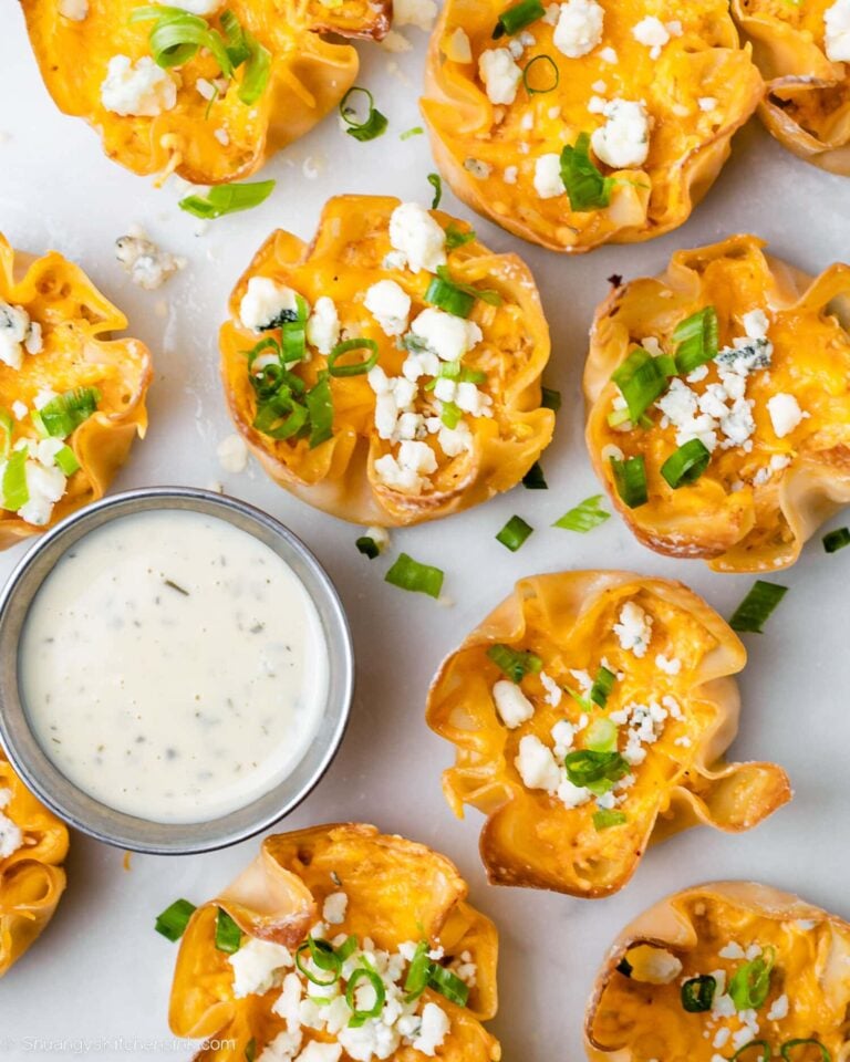 Buffalo Chicken Wonton Cups | Shuangy's Kitchensink