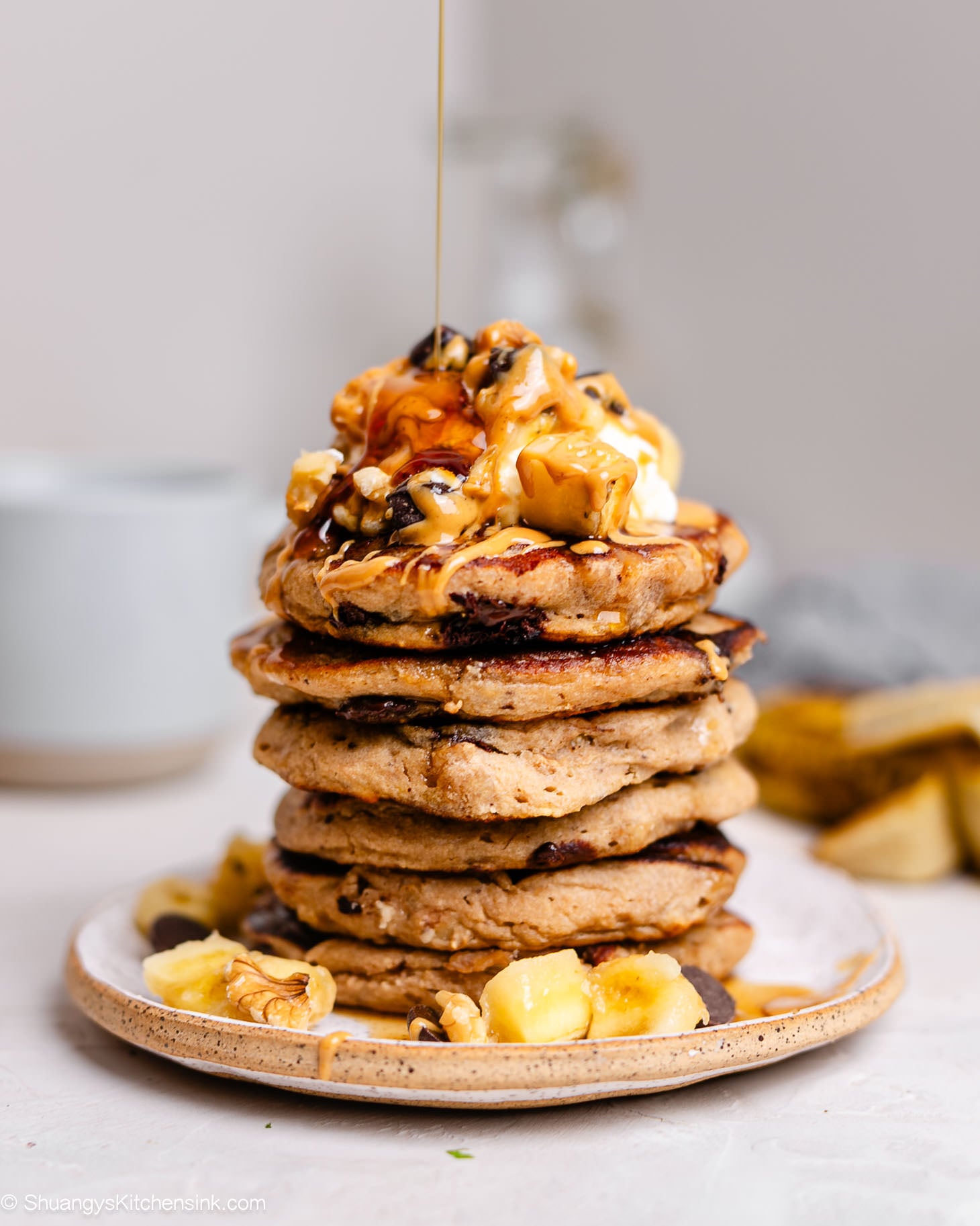 Chunky Monkey Pancakes {6 Ingredients} | Shuangy's Kitchensink